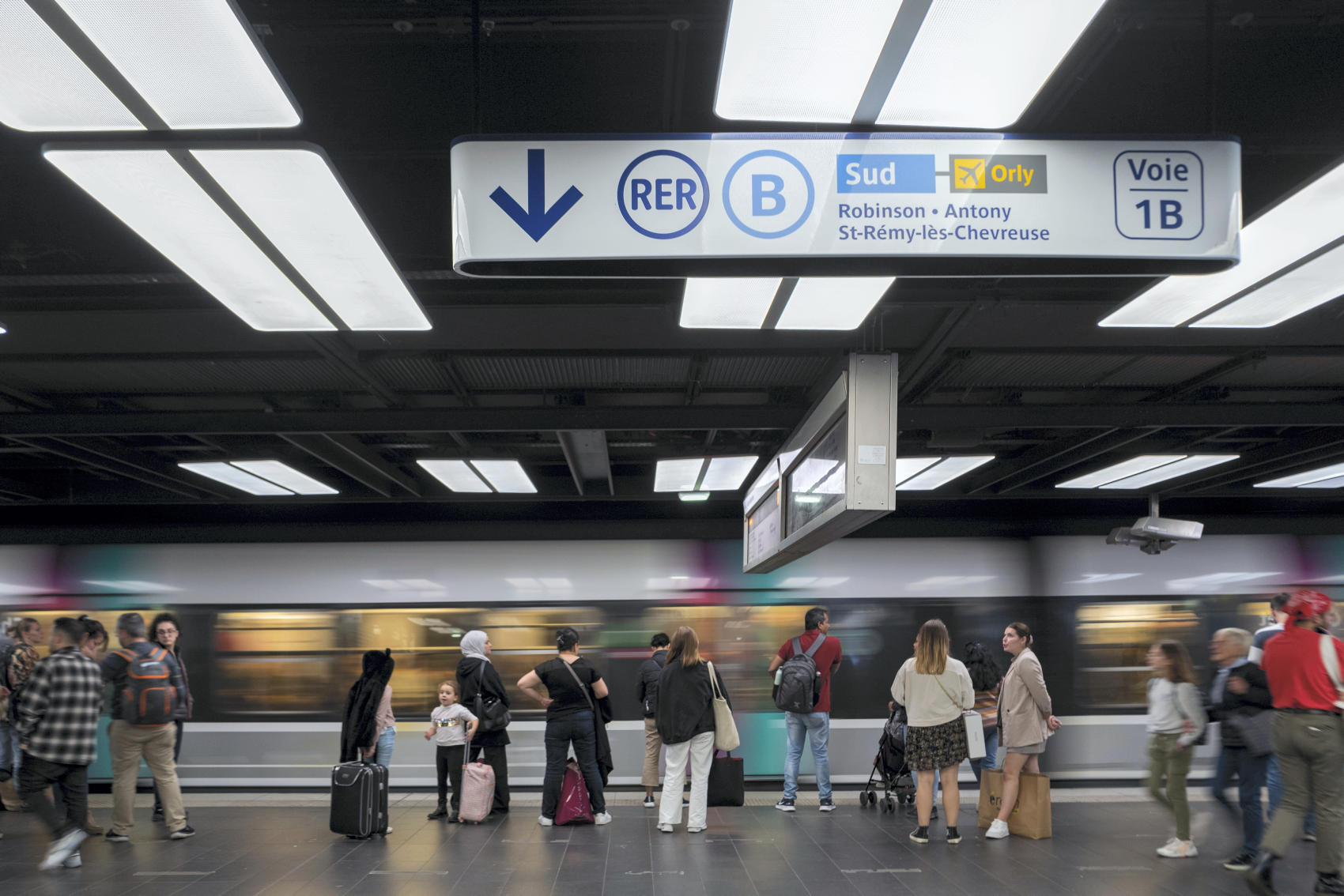 RER dans dix métropoles : le projet d’Emmanuel Macron est-il réaliste ...