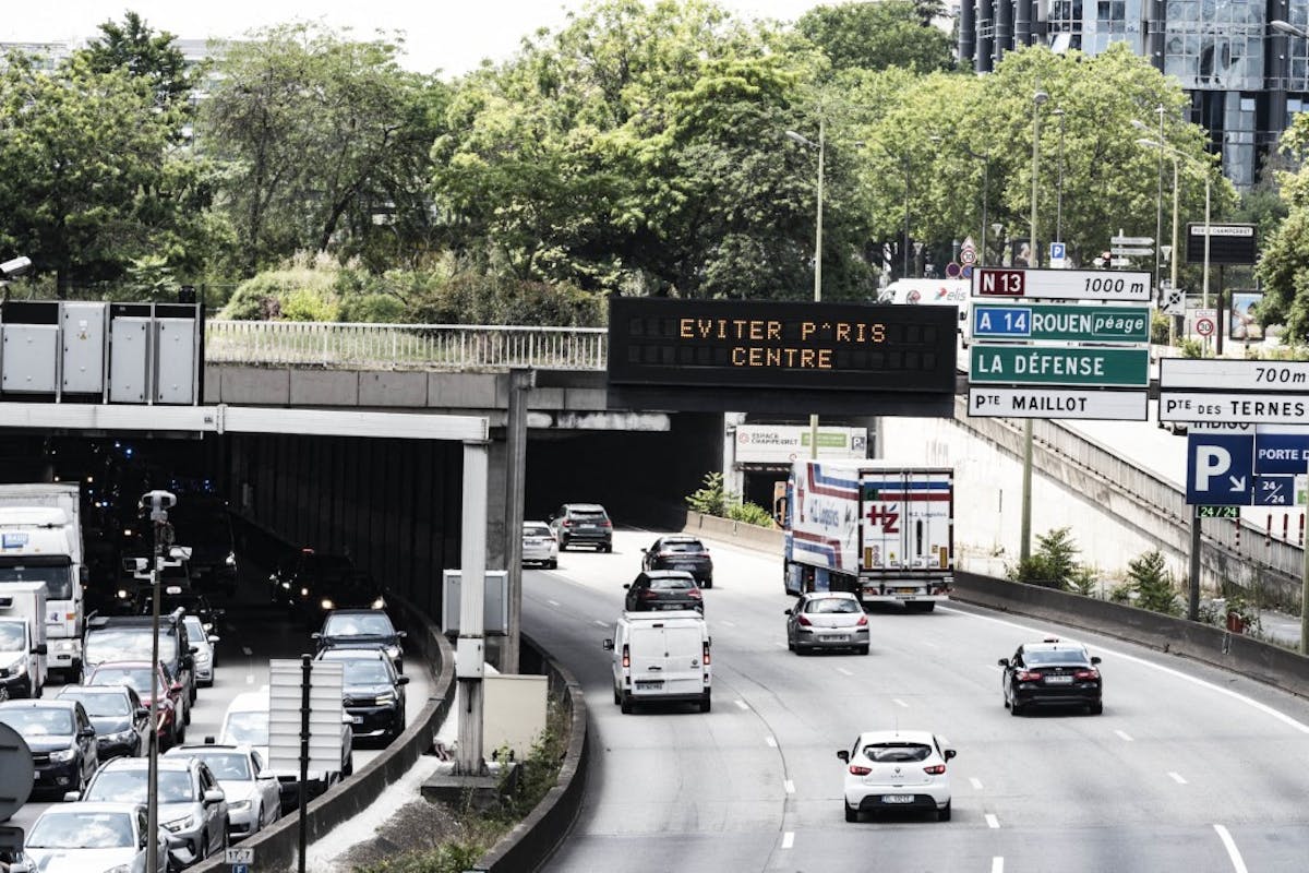 ZFE : 1,5 million de véhicules ne pourront plus circuler à Paris et ...